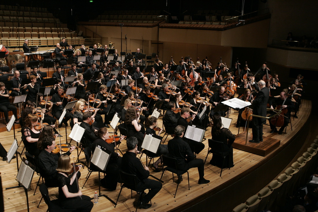 Gothic Symphony - 4MBS Classic FM 103.7